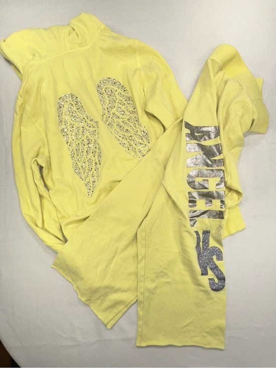 Victoria's Secret | Tops | Vtg Victorias Secret Supermodel Essentials ...